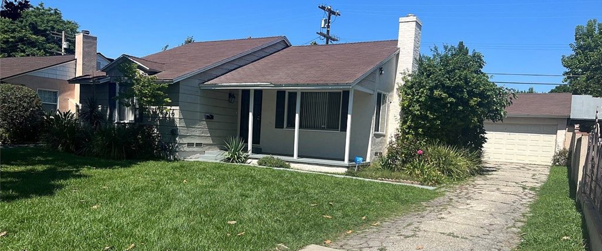 The Revolutionary Impact of the First Advertising Agency